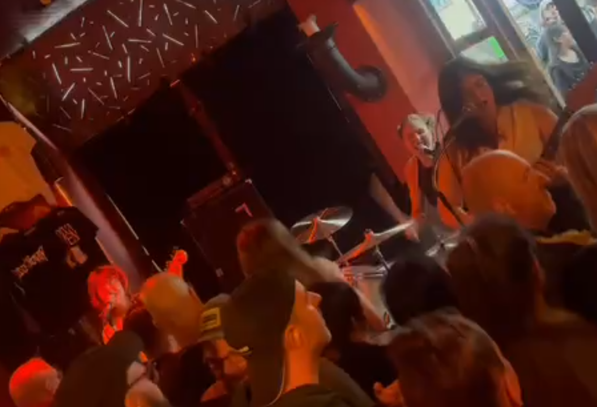 „Nicht mehr oll und scheiße“ 24/7 Diva Heaven live | Kaput Mag